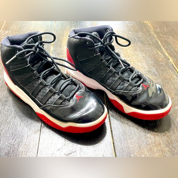 Jordan | Shoes | Jordans Max Aura Black And Red Sneakers | Poshmark
